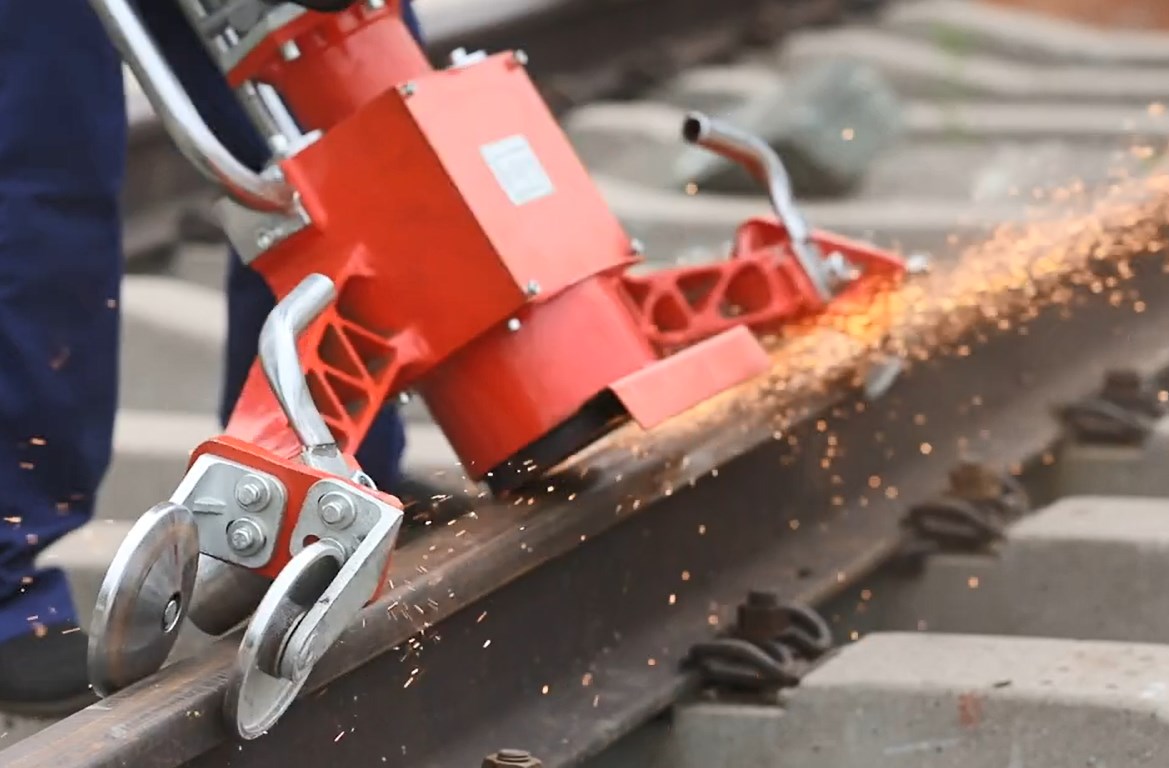 Why rail grinding is necessary ?-Wuhan Linkage Track Equipment Co.,Ltd